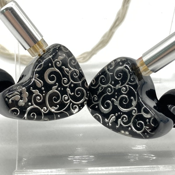 Flipears 【中古】【展示機】AXIS(ユニバーサルモデル)【仙台】 – e☆イヤホン