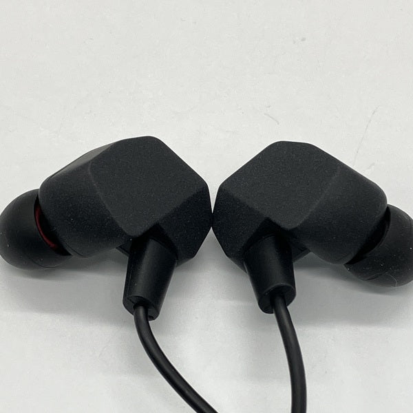 final 【中古】A3000 【FI-A3DPLMB】【秋葉原】 – e☆イヤホン